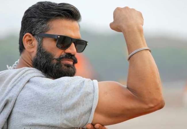 Bollywood actors look young after 50 years of age in real life